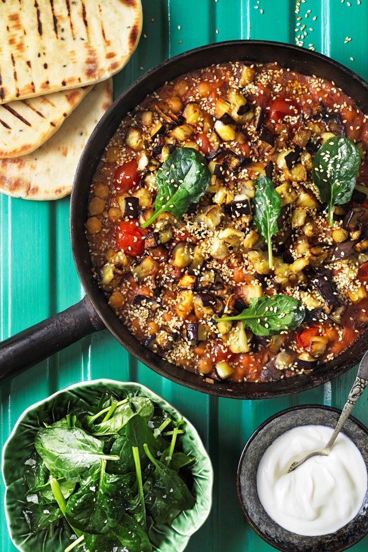 Orientalisk msakaa med sesamfrön och chili - Recept - Linas Matkasse