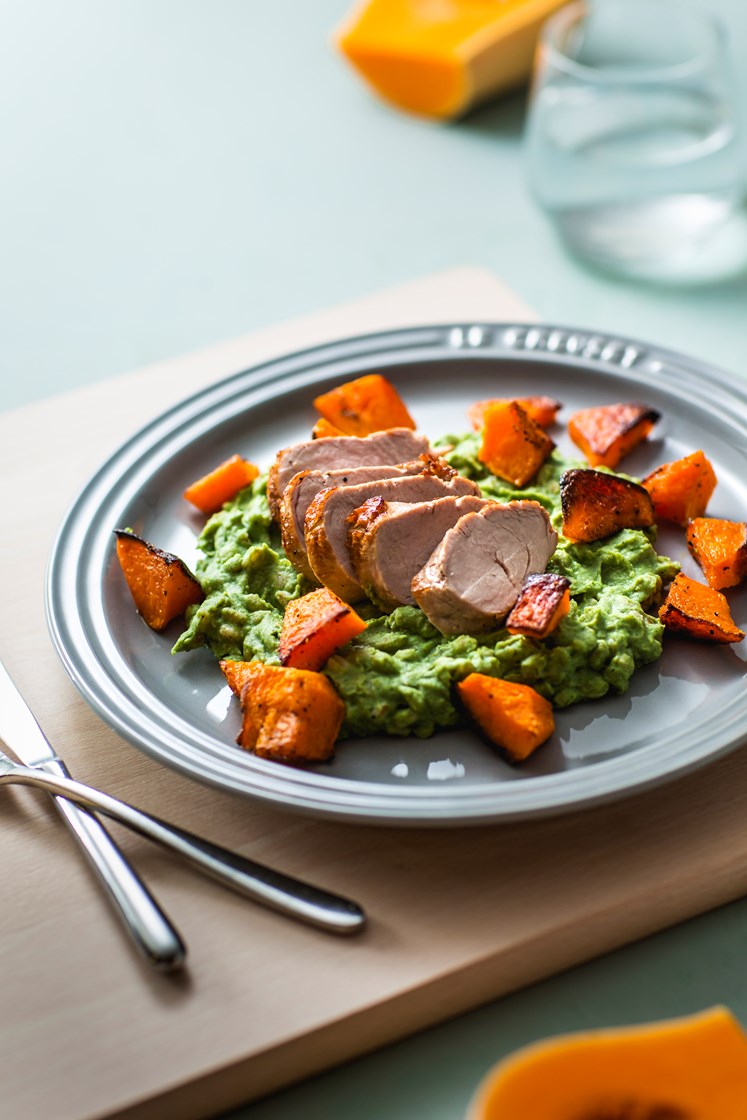 Indrefilet av svin med spinat- og potetmos og ovnsbakt gresskar ... Indrefilet av svin med spinat- og potetmos og ovnsbakt gresskar ...